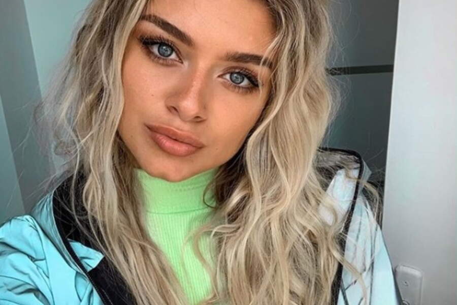 VOICI - Miss France 2020 : les photos Instagram de Lou Ruat, Miss ...