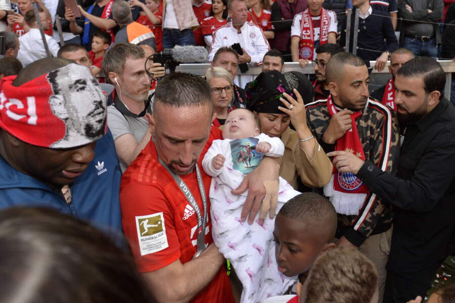 Franck Ribéry entouré de toute sa famille pour ses adieux au Bayern de ...