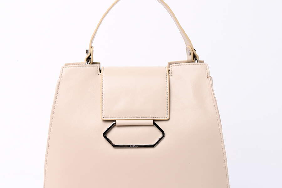 Le style de Brigitte Macron à petits prix - Voici