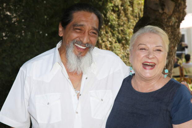 PHOTOS Josiane Balasko très éprise de son mari George Aguilar : rare ...