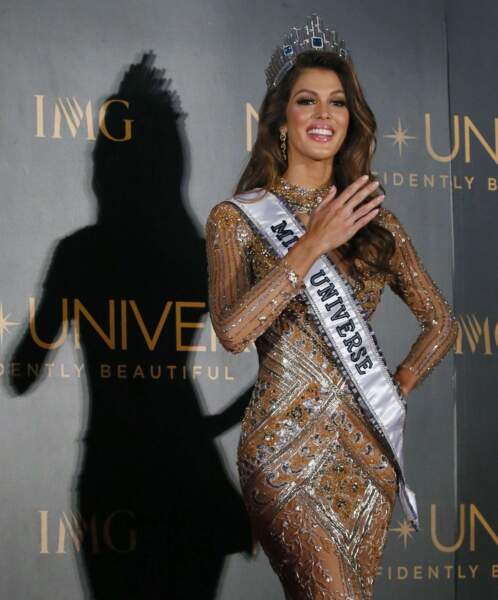 Photos Iris Mittenaere élue Miss Univers Tous Les Clichés Du Défilé