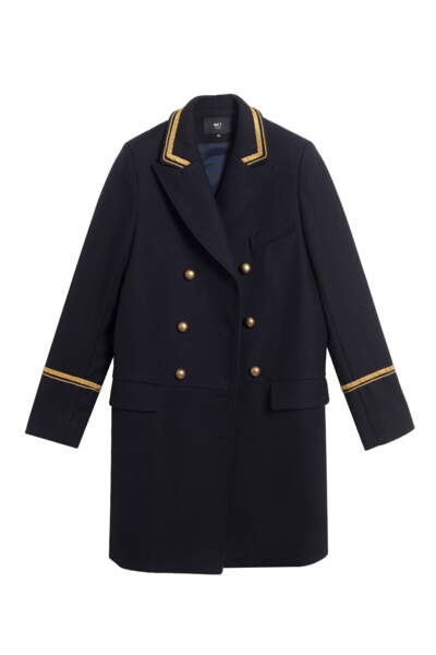 Tendance : le caban à boutons dorés - Voici