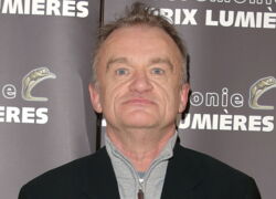 Dominique Pinon - La biographie de Dominique Pinon avec Voici.fr