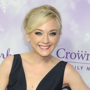 Emily Kinney - La biographie de Emily Kinney avec Voici.fr