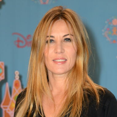 Mathilde Seigner - La biographie de Mathilde Seigner avec Voici.fr