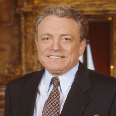 Jacques Martin - La biographie de Jacques Martin avec Voici.fr