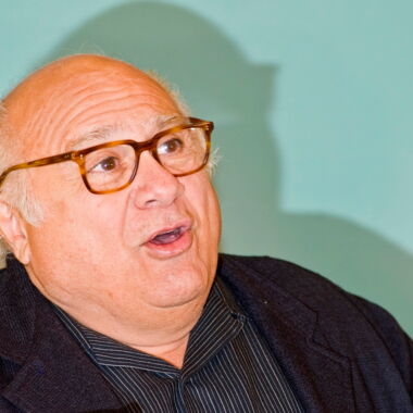 Danny DeVito - La biographie de Danny DeVito avec Voici.fr