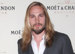 Marco Perego - La biographie de Marco Perego avec Voici.fr