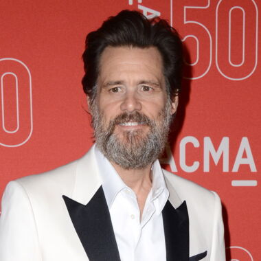 Jim Carrey - La biographie de Jim Carrey avec Voici.fr