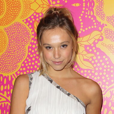 Alexis Ren - La biographie de Alexis Ren avec Voici.fr