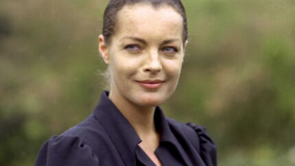 Sarah Biasini - La biographie de Sarah Biasini avec Voici.fr