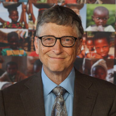 Bill Gates - La biographie de Bill Gates avec Voici.fr