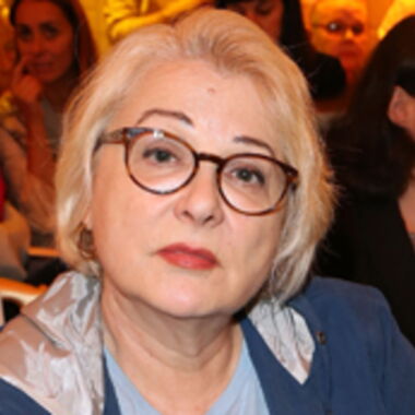 Josiane Balasko - La biographie de Josiane Balasko avec Voici.fr