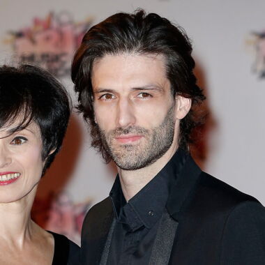 Julien Derouault - La biographie de Julien Derouault avec Voici.fr