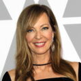Allison Janney - La biographie de Allison Janney avec Voici.fr