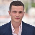 Karl Glusman - La biographie de Karl Glusman avec Voici.fr