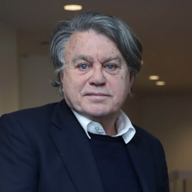 Gilbert Collard - La biographie de Gilbert Collard avec Voici.fr