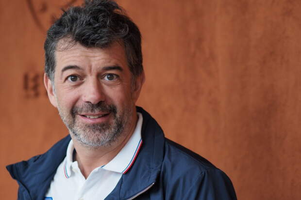 VOICI Qui sont les 20 animateurs préférés des Français ? - Voici