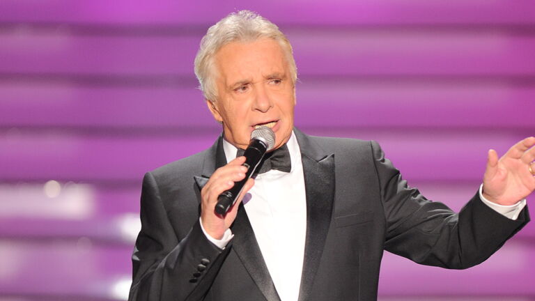 Michel Sardou - La biographie de Michel Sardou avec Voici.fr