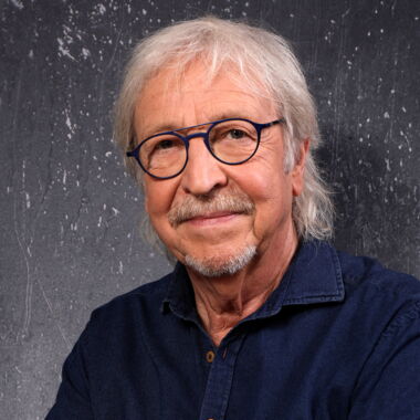 Henri Dès - La biographie de Henri Dès avec Voici.fr