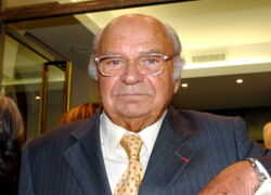 Jacques Dessange - La biographie de Jacques Dessange avec Voici.fr