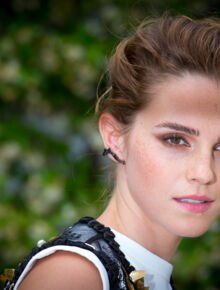 Emma Watson : on connaît son produit cosmétique préféré ! - Voici