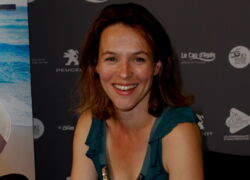 Lucie Jeanne - La biographie de Lucie Jeanne avec Voici.fr