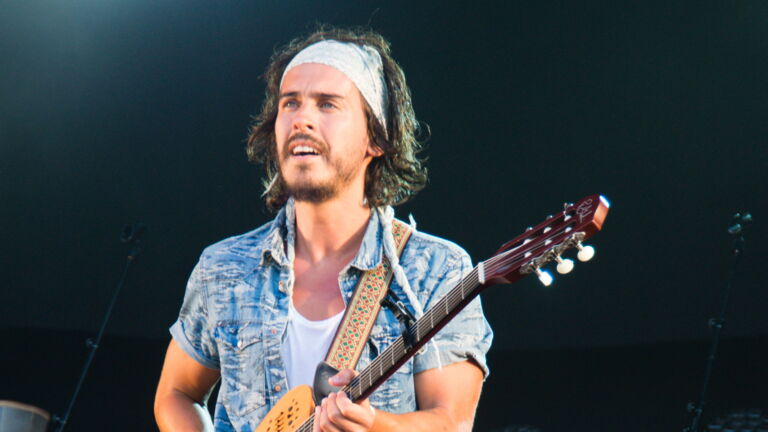 Florian Delavega - La biographie de Florian Delavega avec Voici.fr