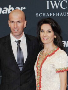 PHOTO Zinédine Zidane entouré de ses 4 fils et de sa femme pour son ...