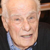 Jean Roucas - La biographie de Jean Roucas avec Voici.fr