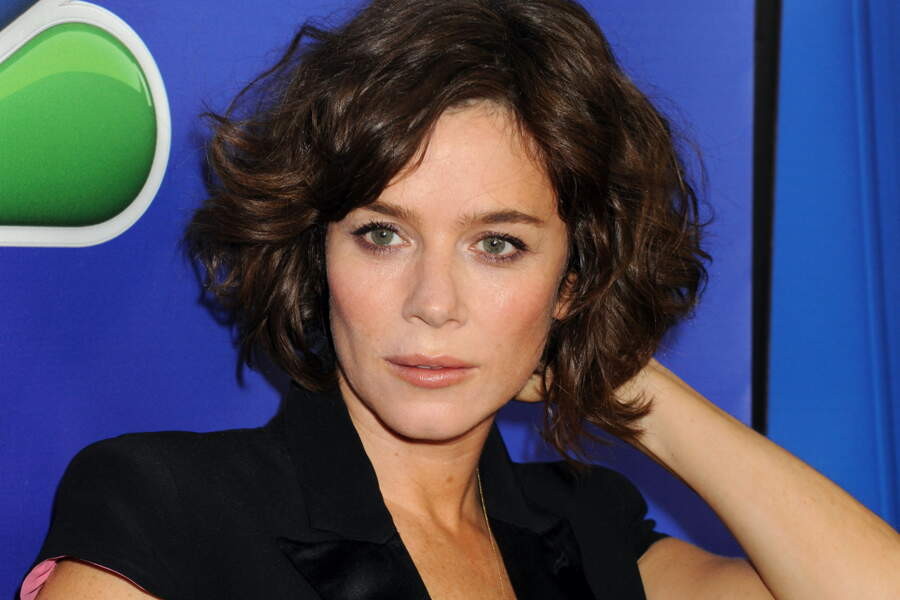 VOICI - Rebecca (TF1) : quelles différences avec la série originale ...