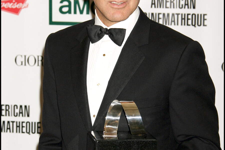 George Clooney a 60 ans : retour sur son évolution physique - Voici