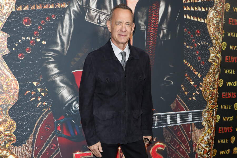 Tom Hanks : découvrez son évolution physique - Voici