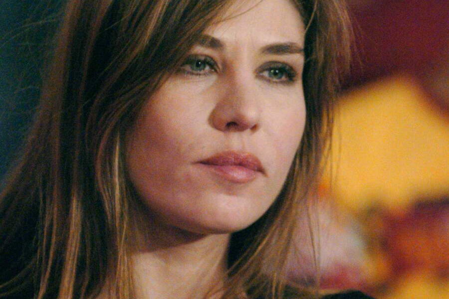 Mathilde Seigner : son évolution physique depuis 1994 - Voici