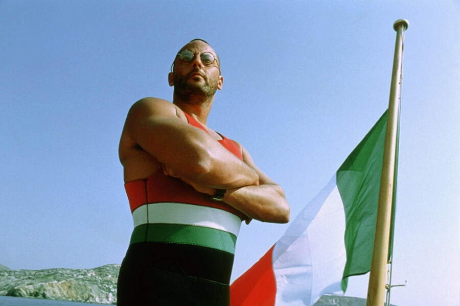 Voici : L'évolution physique de Jean Reno - Voici