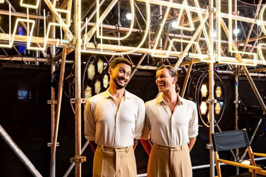 Fauve Hautot : découvrez son évolution physique en images depuis ses ...