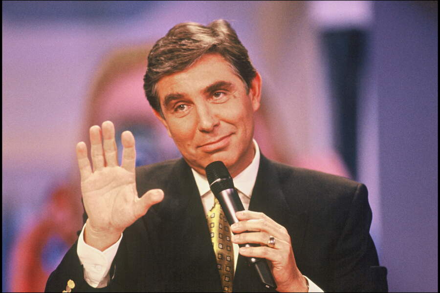 Jean-Pierre Foucault : découvrez son évolution physique - Voici