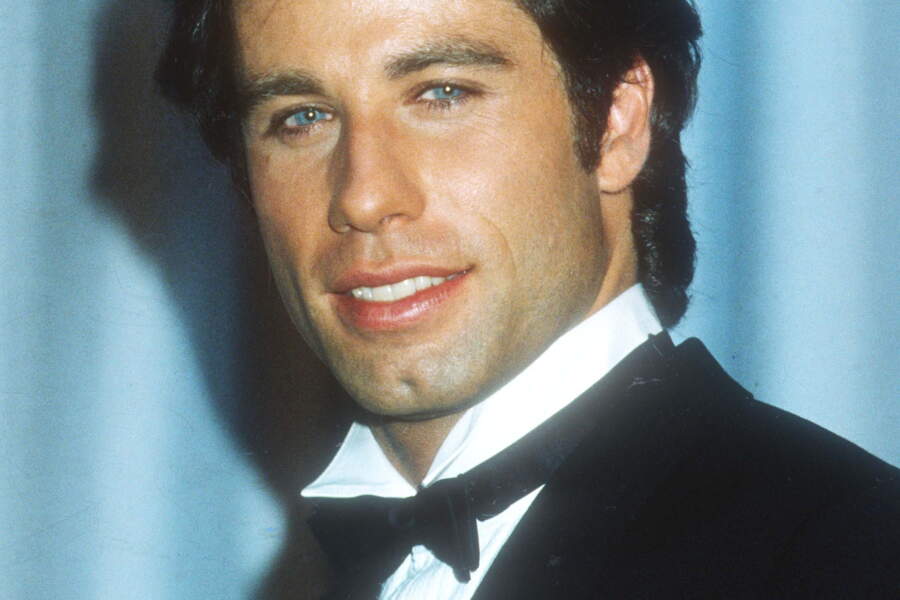 L'évolution physique de John Travolta - Voici