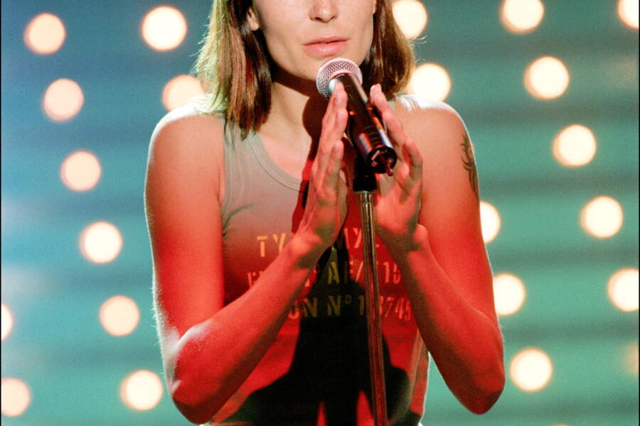 Zazie : découvrez son évolution physique au fil de sa carrière - Voici