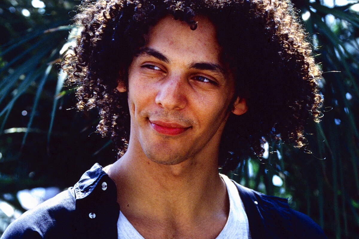 L'évolution physique de Tomer Sisley - Voici