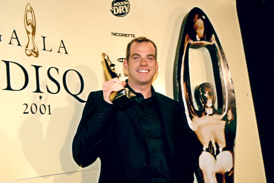 L'évolution physique de Garou au fil de sa carrière - Voici