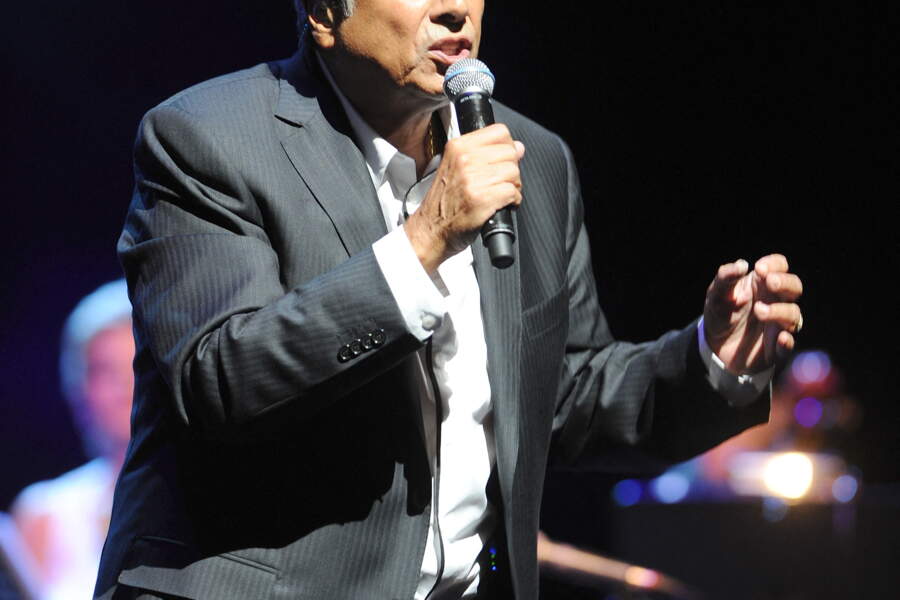 La carrière en images d'Enrico Macias - Voici