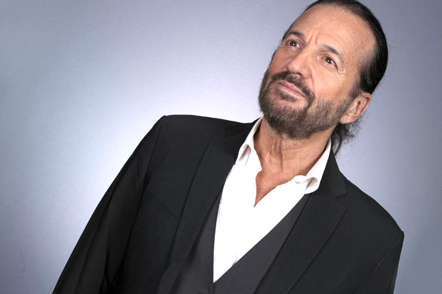 Voici Francis Lalanne Qui Est Alice Poussin Sa Compagne De 38 Ans