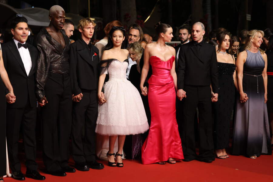 Cannes 2023 : Lily-Rose Depp, The Weeknd, Léna Situations à la montée ...