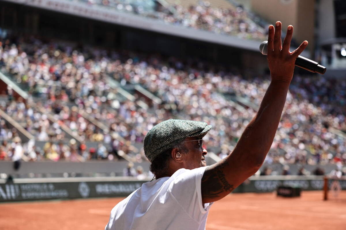 Yannick Noah fête les 40 ans de sa victoire à Roland-Garros - Voici