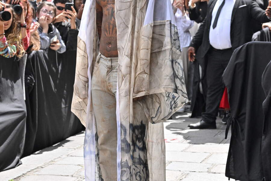 Camila Cabello, Heidi Klum, Louane... Les stars au défilé Jean-Paul ...