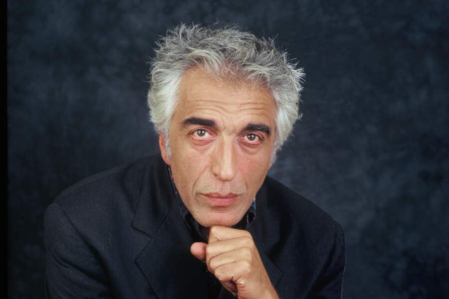 Découvrez l'évolution physique de Gérard Darmon - Voici