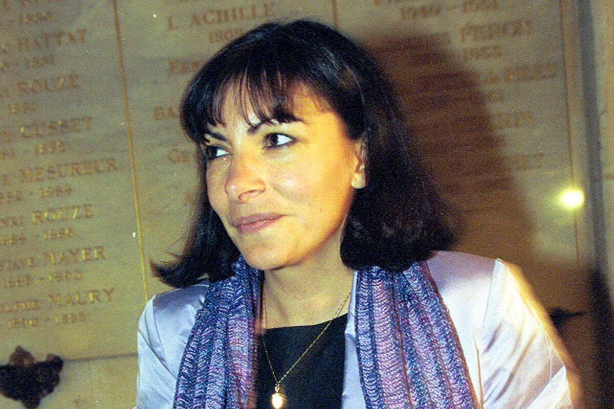 La carrière en images d'Anne Hidalgo - Voici