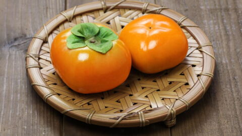 Le kaki : comment choisir ce fruit de saison pour qu'il soit bien sucré ...