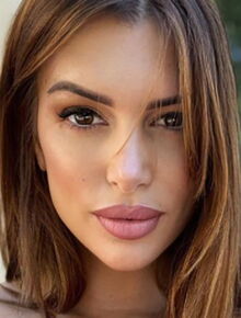 Maeva Martinez - La biographie de Maeva Martinez avec Voici.fr